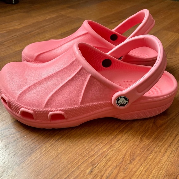 CROCS | Shoes | Crocs Pink Clog Style | Poshmark